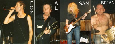 Born Idle, Photograph - The Retro Bar, 24th September 2004 – Manchester ...